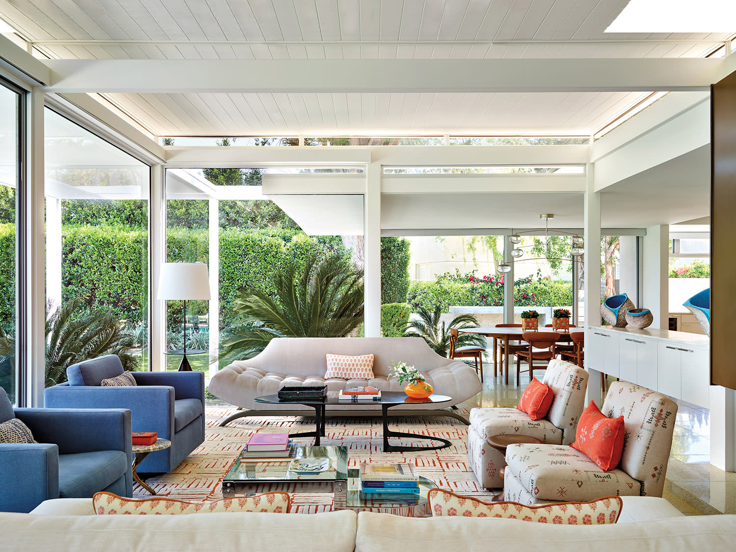 Revitalizing A California Architectural Gem With Punchy Hues | LUXE ...