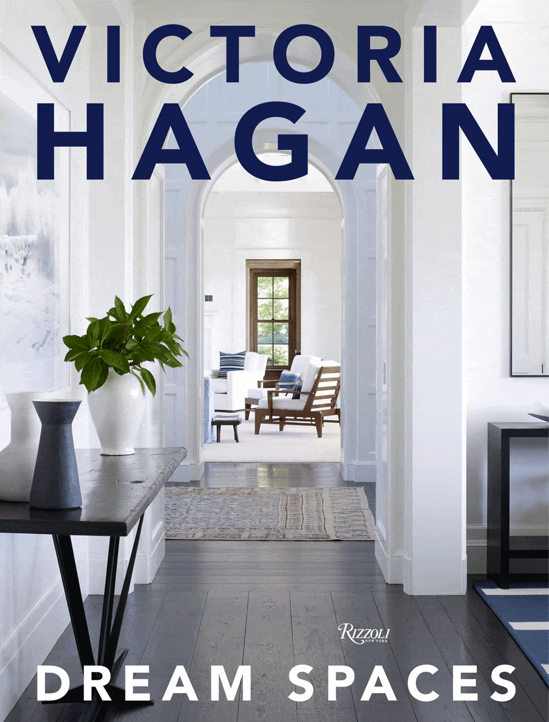 Flip Through Dream Vacation Homes In This New Book | Luxe Interiors ...