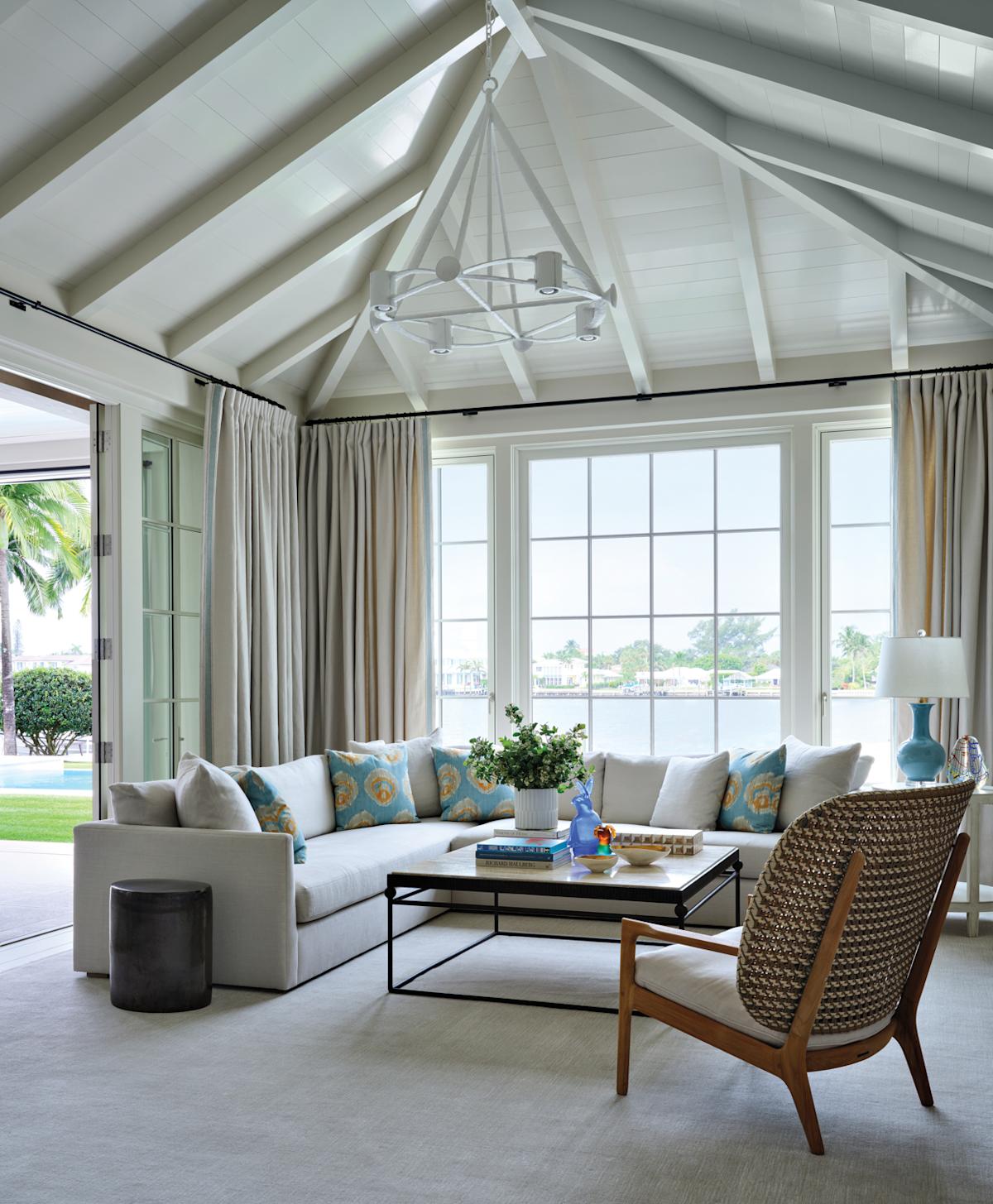 This Palm Beach Home Prioritizes The Views Both Inside + Out | LUXE ...