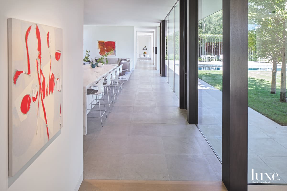 A Dallas Couple’s Art Collection Takes Center Stage | Luxe Interiors ...