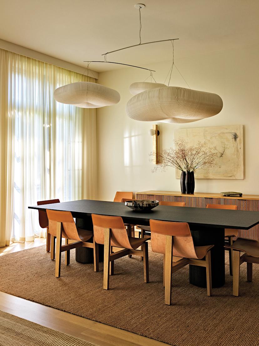 This Contemporary Chicago Family Home Blends Style + Comfort | LUXE ...