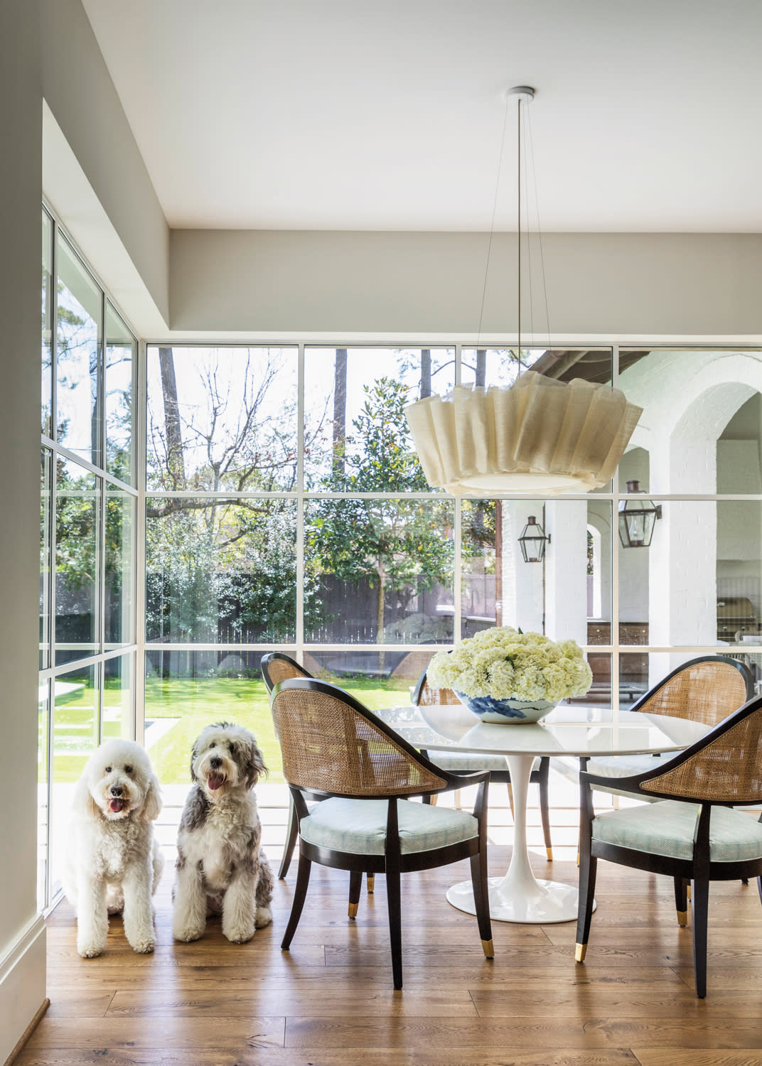 Tour The Houston Home Charming Everyone On The Block | Luxe Interiors ...