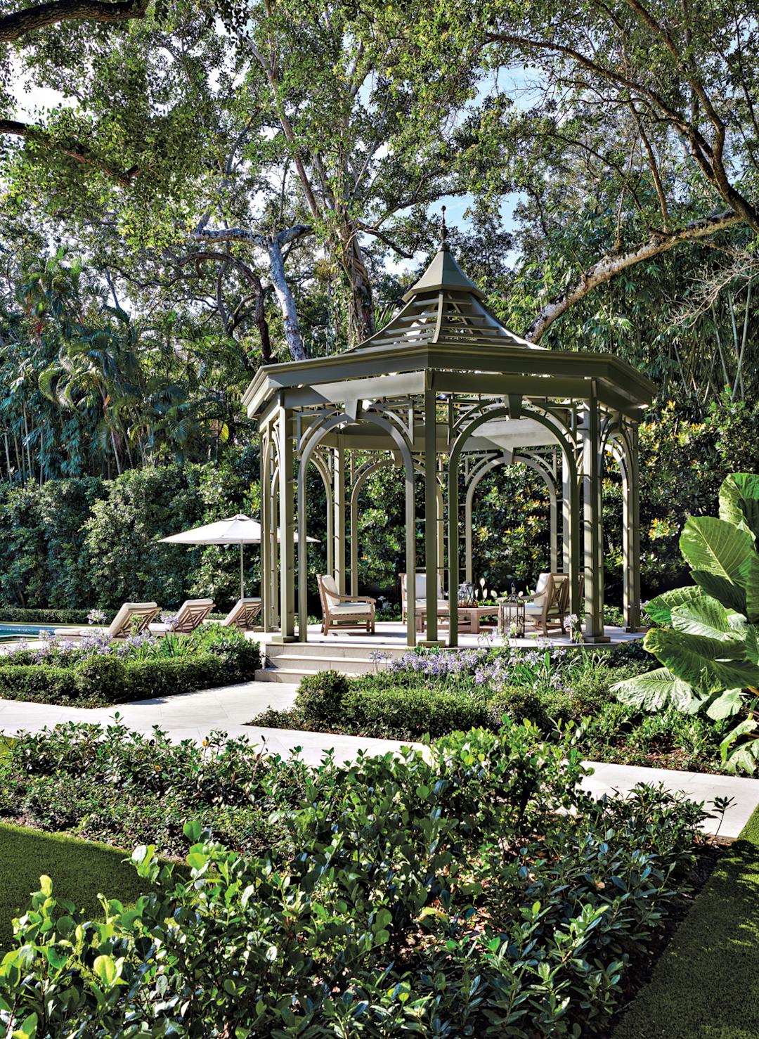 13 Mother Nature-Approved Landscape Architecture Designs | LUXE ...