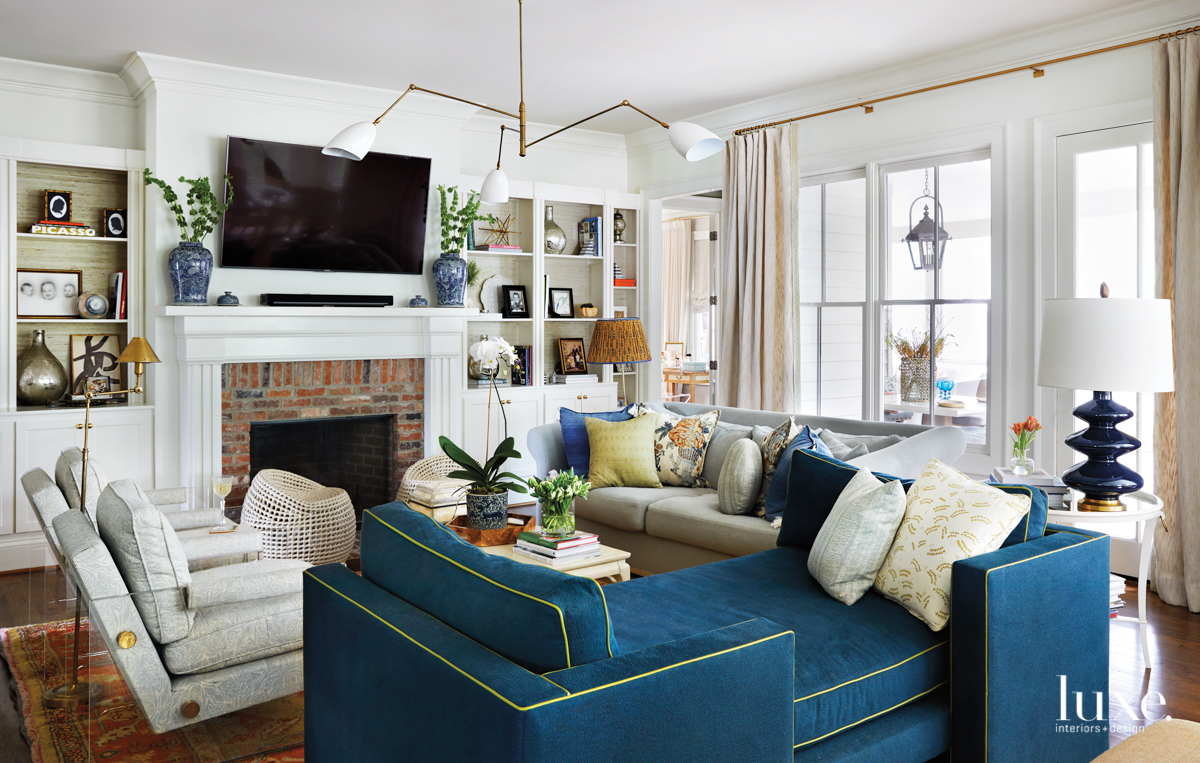 A Nashville Designer Adds Funk To Her Traditional Home | LUXE Interiors ...