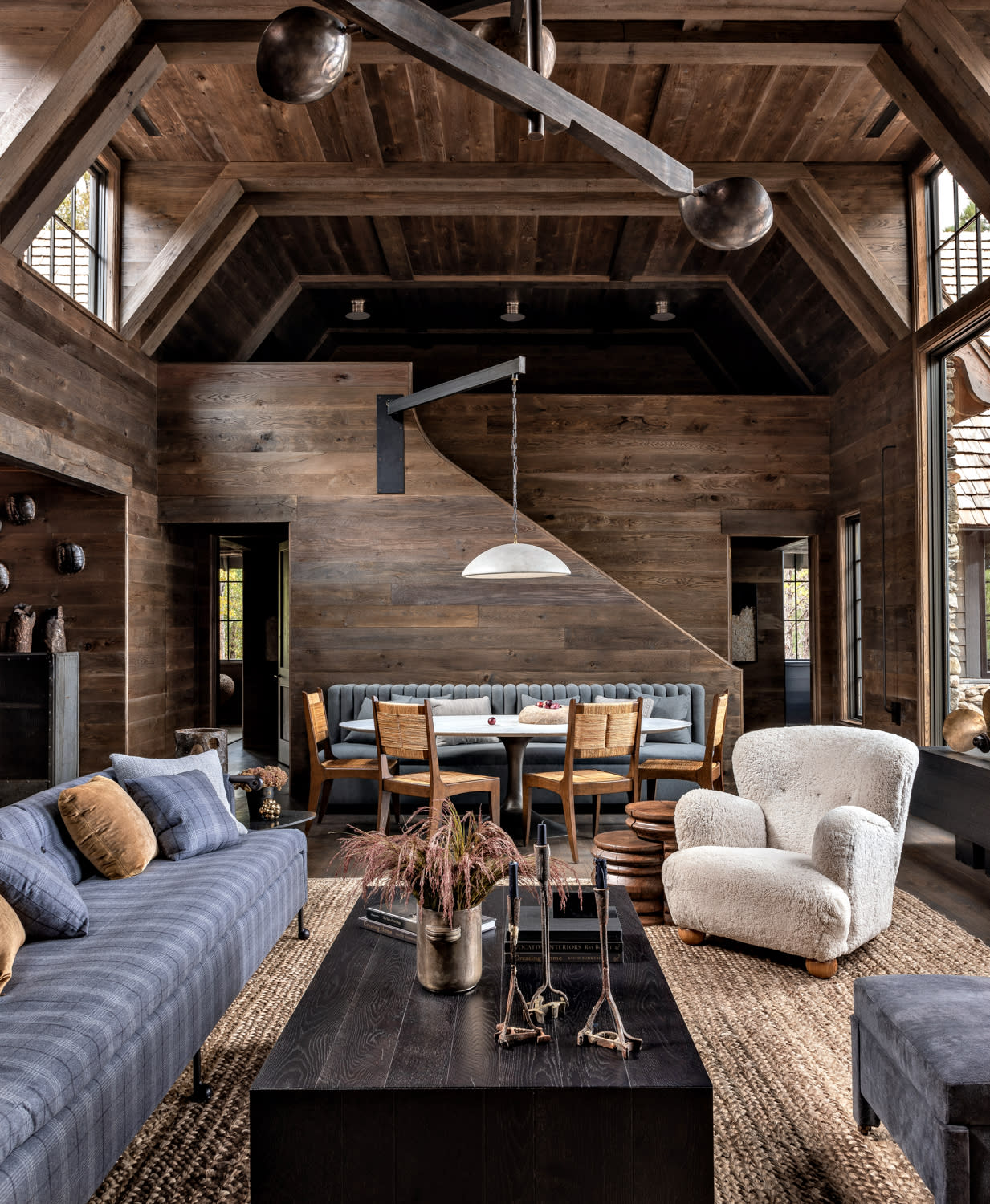 14 Homes With Beautifully Crafted Interior Architecture Designs | LUXE ...