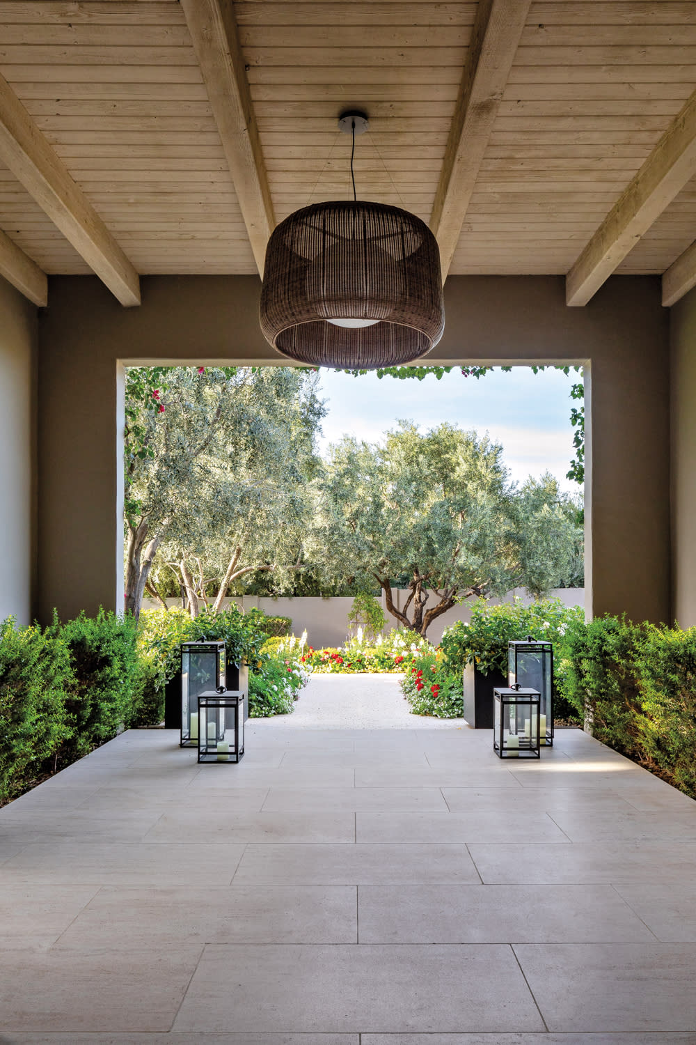 East Coast Style Meets Desert Traditional In This Historic Home | Luxe ...