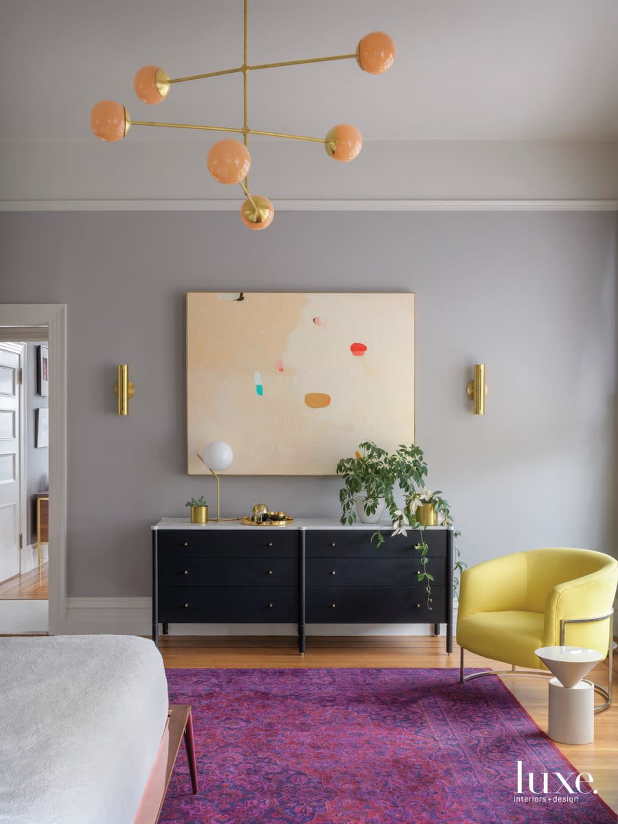 Midcentury Elements Elevate A Colorful Portland Home | Luxe Interiors ...