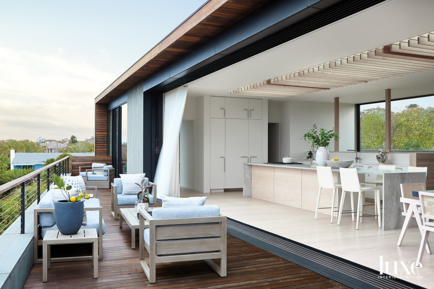 It’s All Ocean Breezes And Minimalist Glamour At This Montauk Gem ...