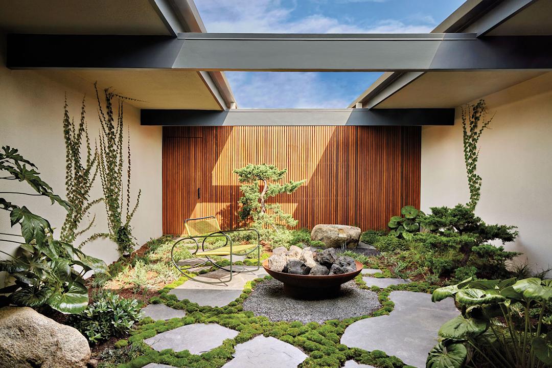 2 California Gardens And Their Modernist And Mediterranean Roots | LUXE ...