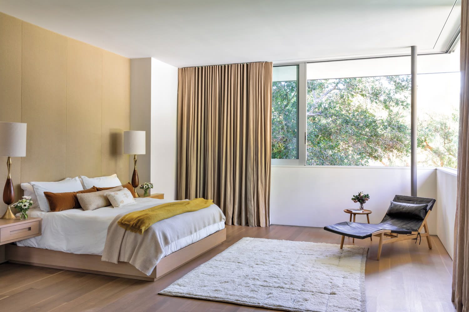 Behind A Midcentury Home’s Makeover From Traditional To Modern Gem ...