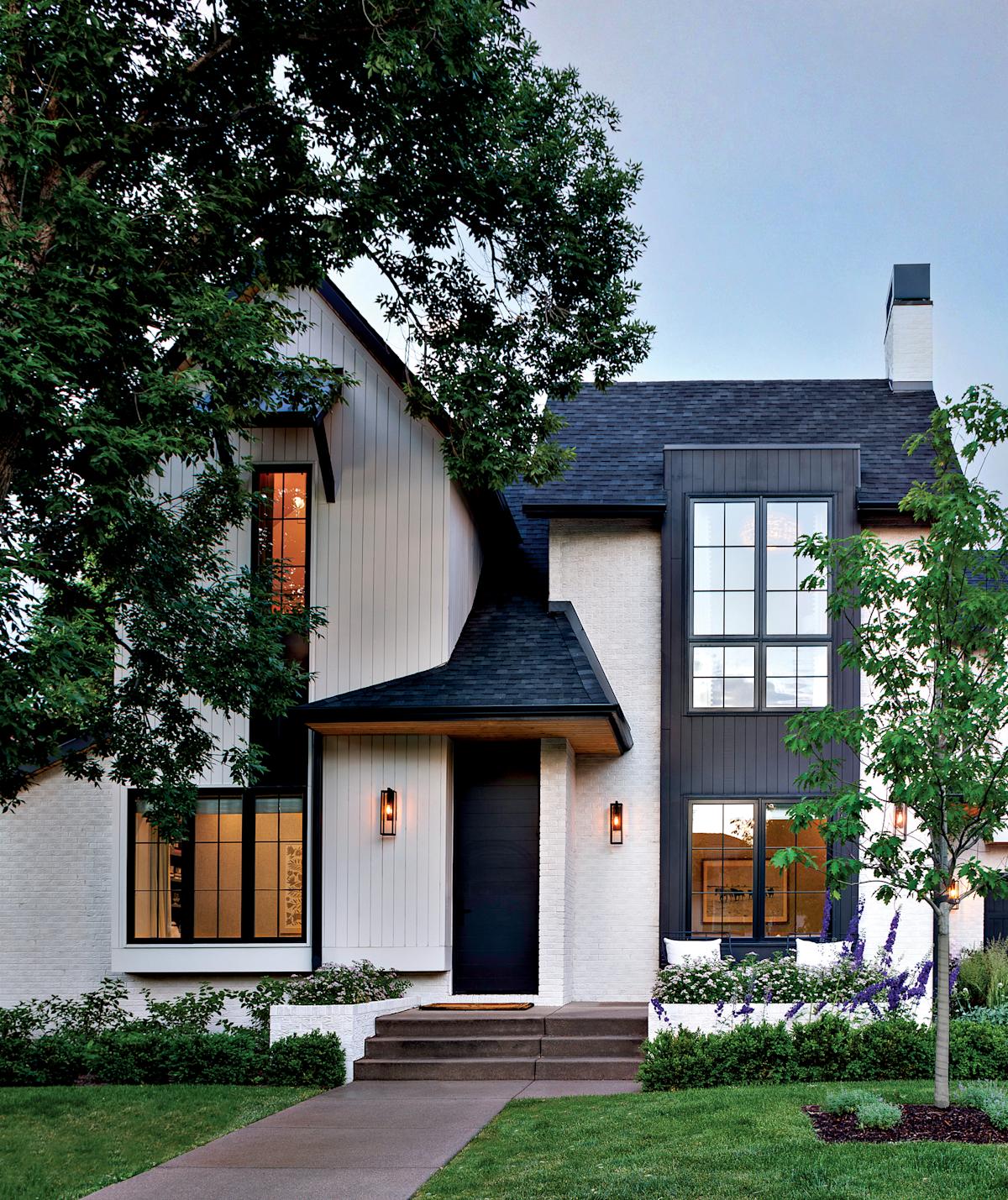 Pops Of Color + Striking Art Refresh A Denver Dwelling | Luxe Interiors ...
