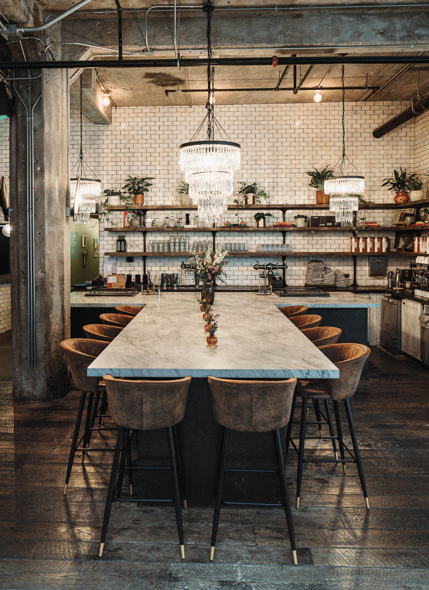 A Day In The Life In Chicago With Designer Erin Shakoor | Luxe ...