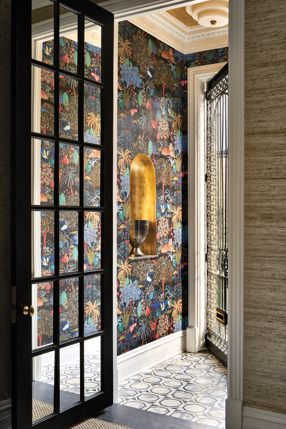 A Chicago Townhouse Is Threaded With Modern Milieu and Endless Charm ...