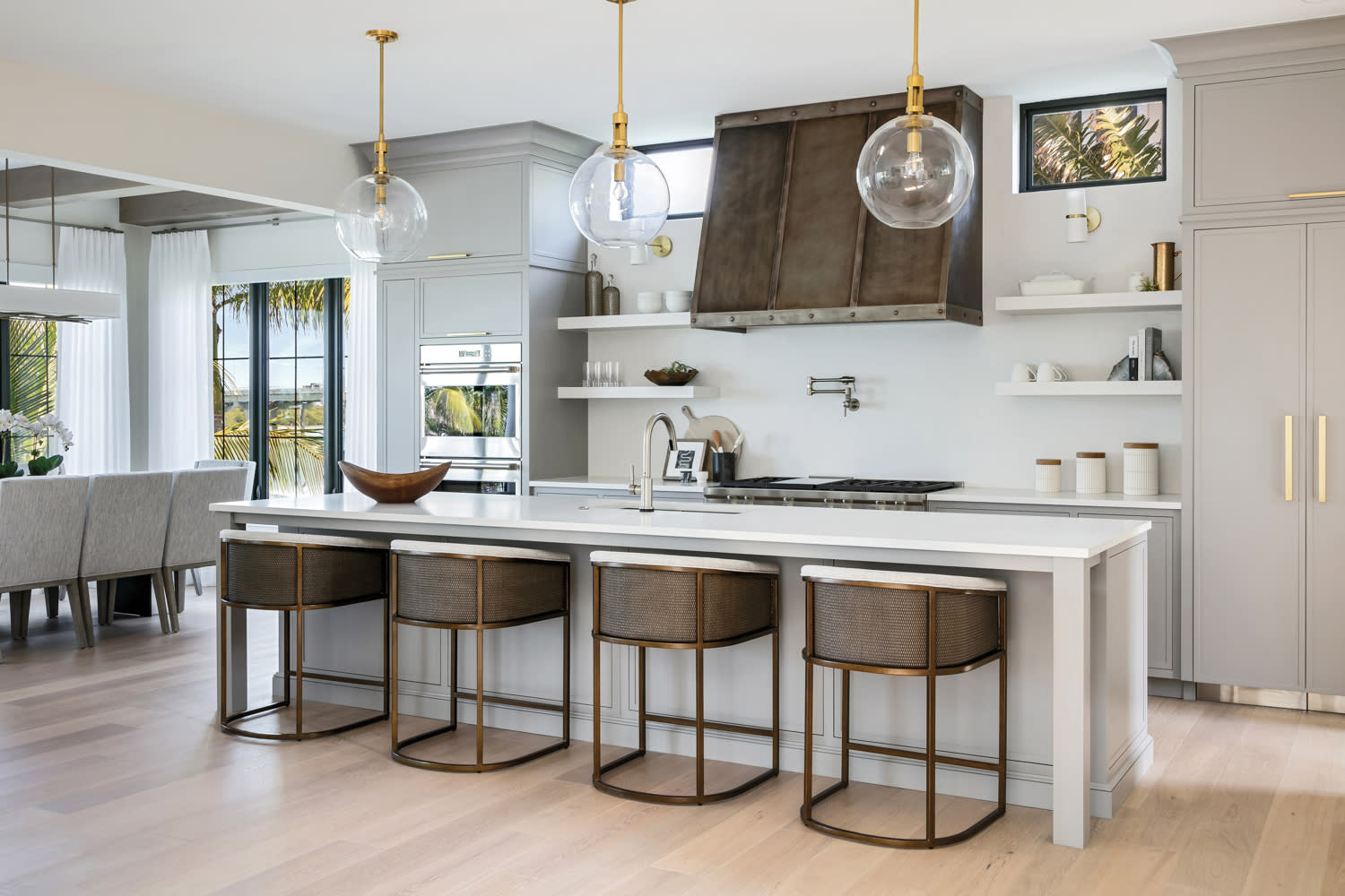 This Airy Florida Home Masters A Coastal Style That Isn’t Too Literal ...