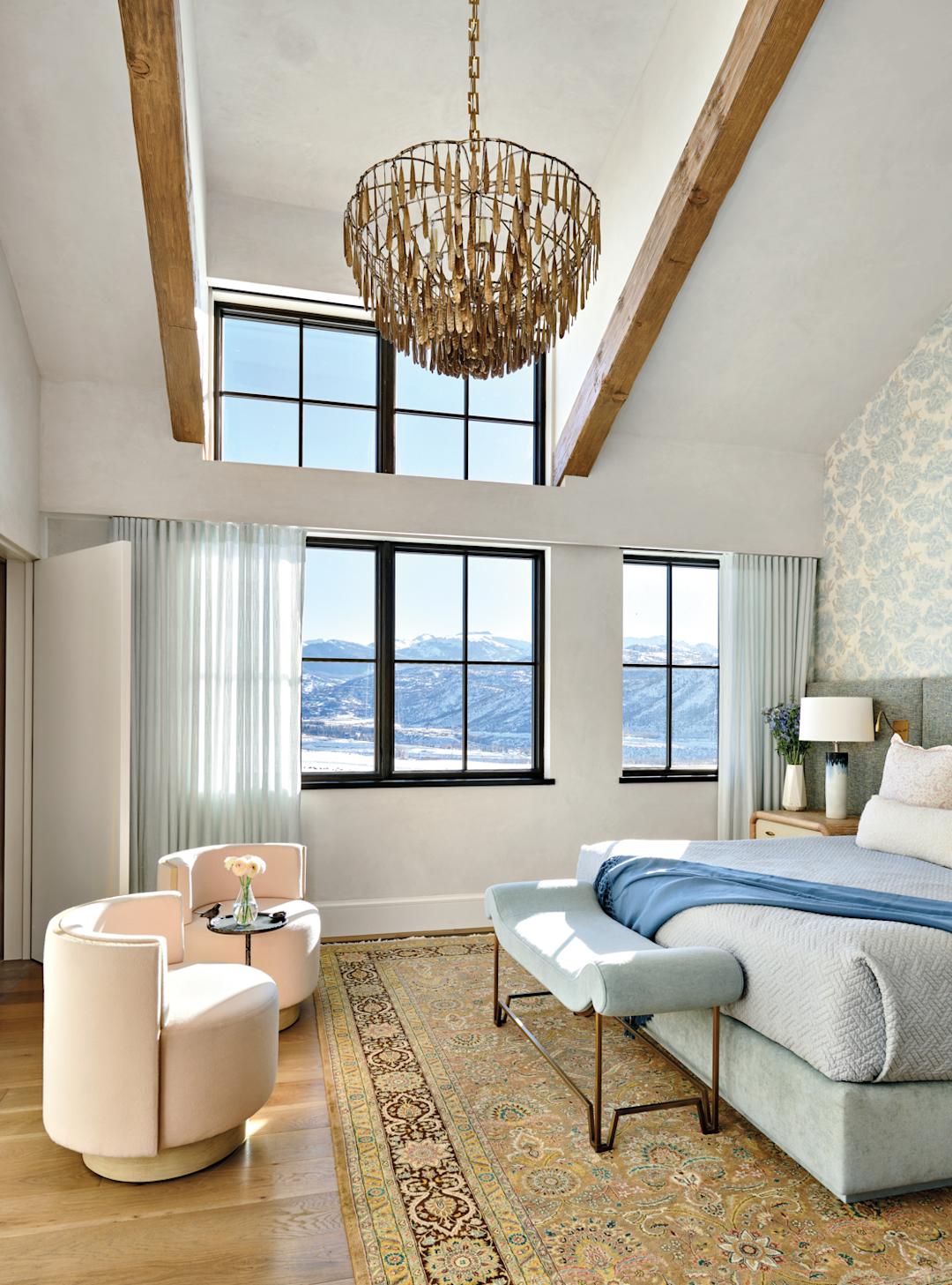 Explore A Ranch-Style Aspen Home On An Elk Migration Route | Luxe ...