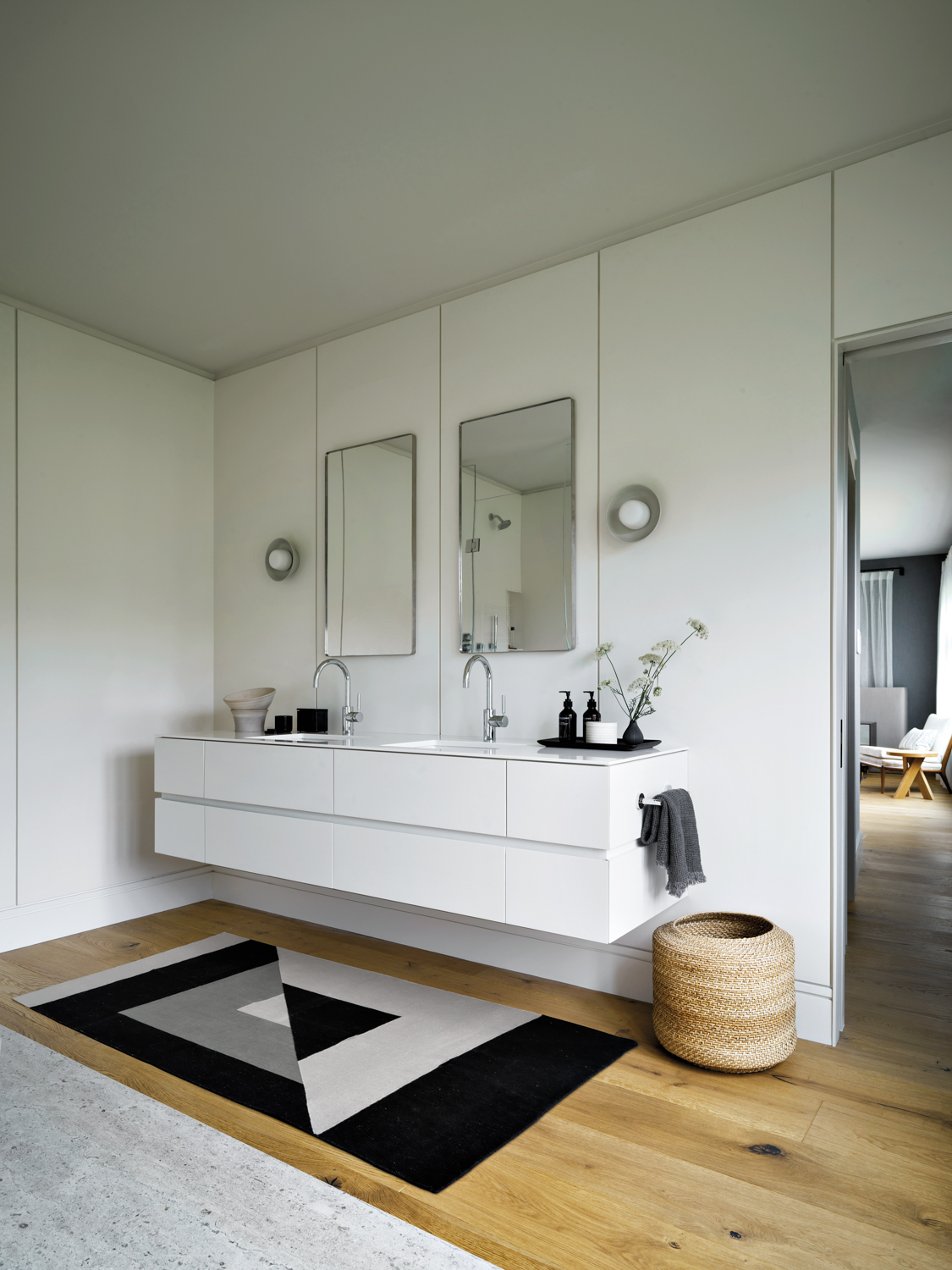 Past And Present Coexist In This SF Home That Once Housed A Speakeasy ...