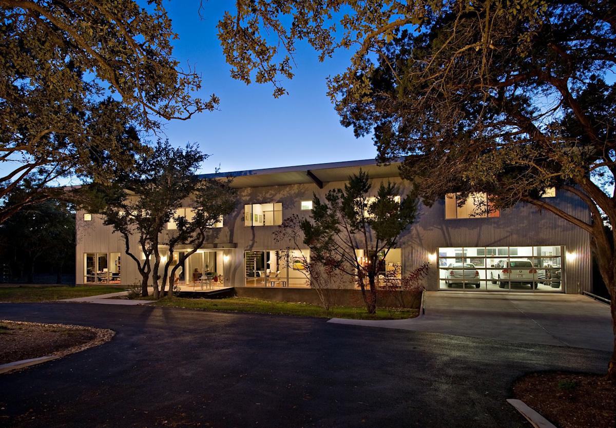 Foursquare Builders | LUXE Interiors + Design