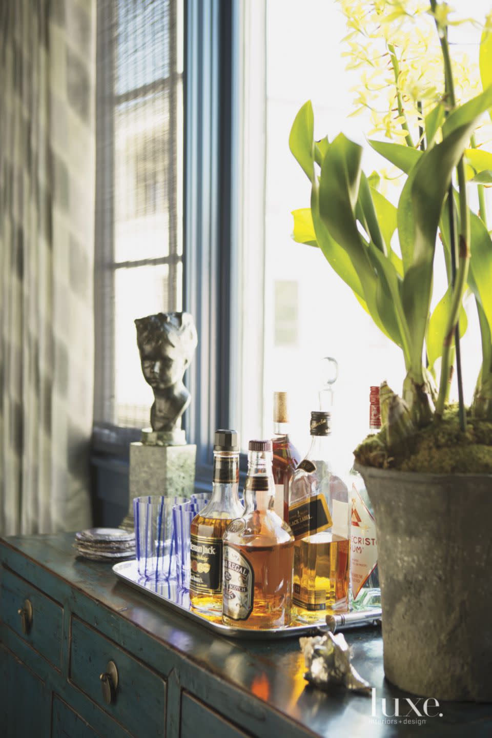 Contemporary Blue Library Accessories | Luxe Interiors + Design