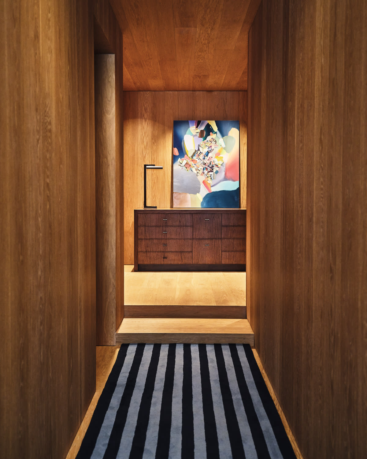 Punchy Art Plus Pops Of Primary Colors Enliven This Vail Getaway | Luxe ...