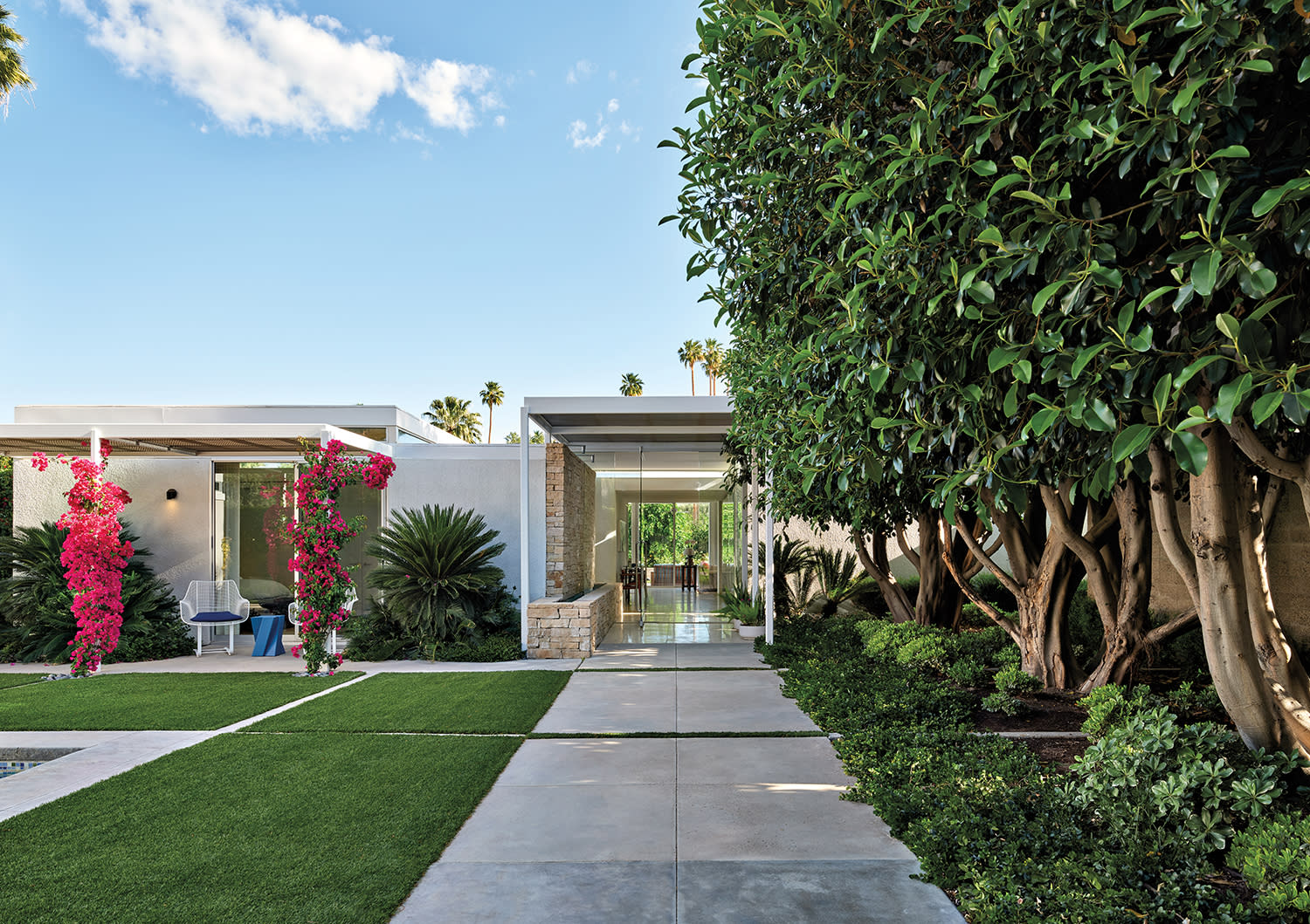 Revitalizing A California Architectural Gem With Punchy Hues | LUXE ...