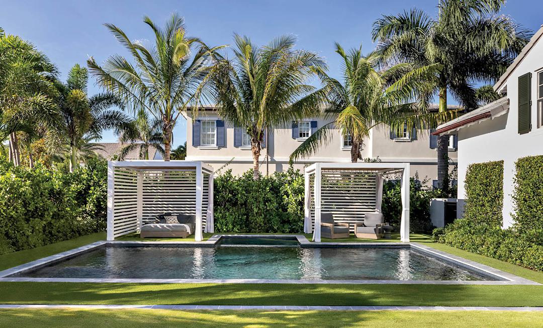 This South Florida Abode Melds Tradition With Tropical Flair | LUXE ...
