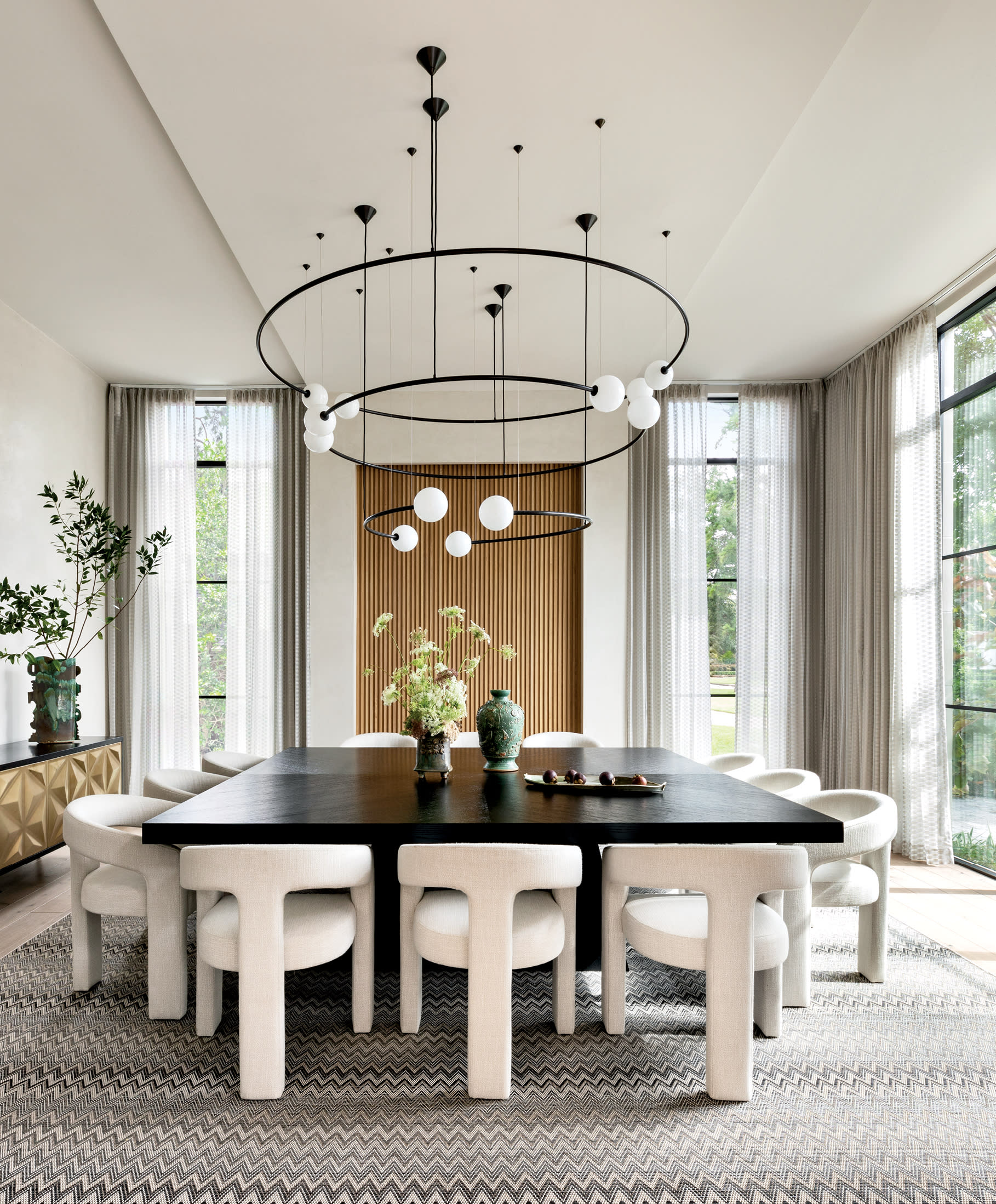 An Elegant, Light-Filled Houston Home Blends Indoors And Out | Luxe ...
