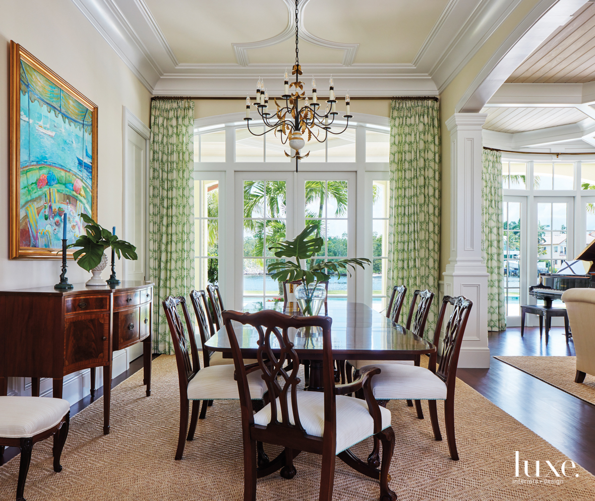 Traditional Meets Whimsical In This Stately Florida Home | Luxe ...