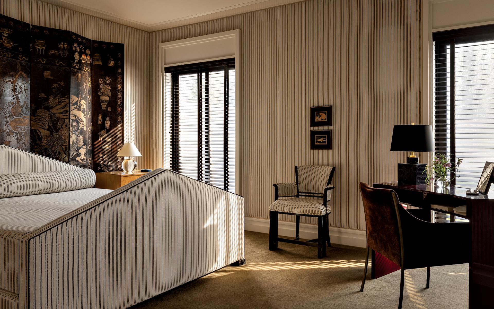 Castlecore Design: Add A Little Medieval Magic To Your Home | LUXE ...