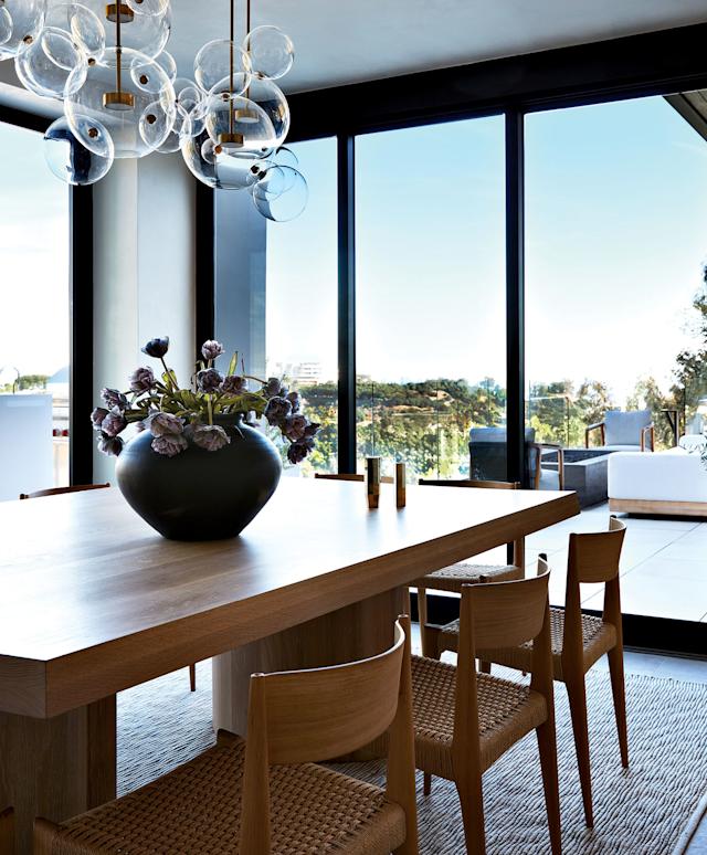 Creating An Airy, Modern Residence In The Hills Of Los Angeles | LUXE ...
