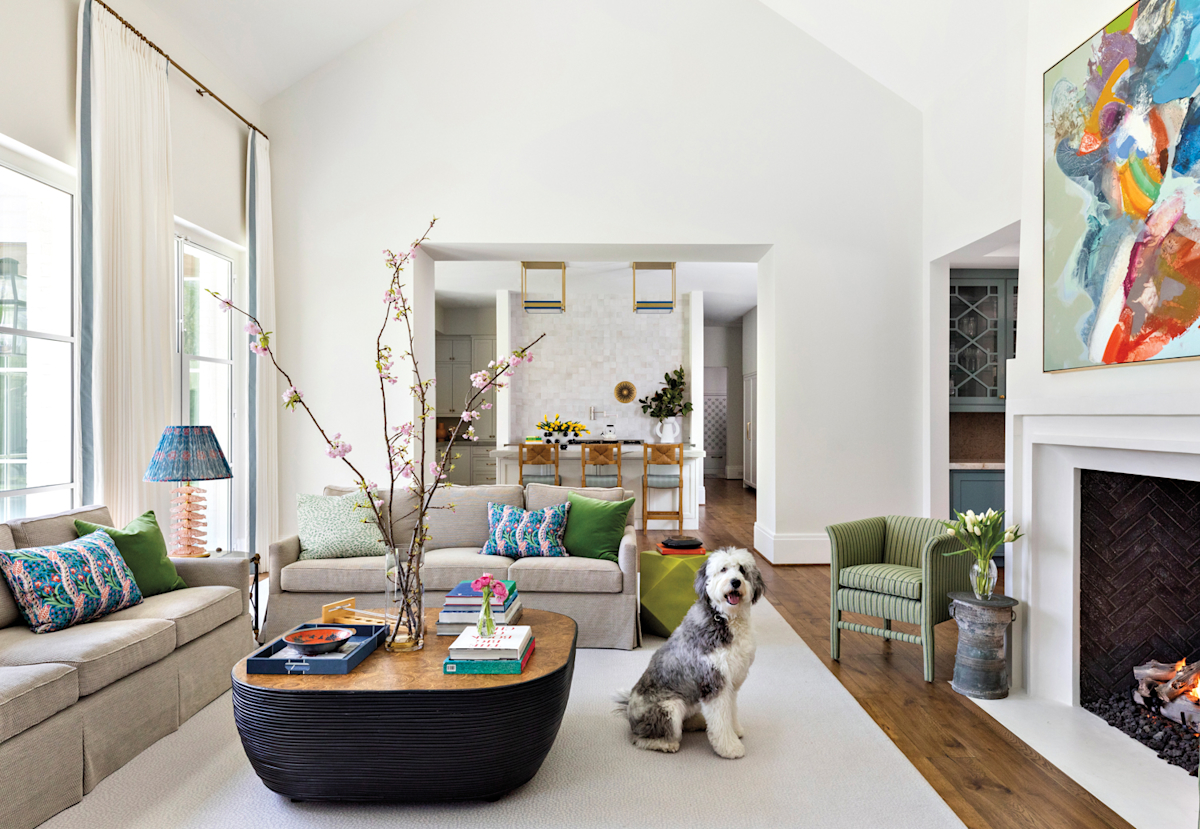 Tour The Houston Home Charming Everyone On The Block | Luxe Interiors ...