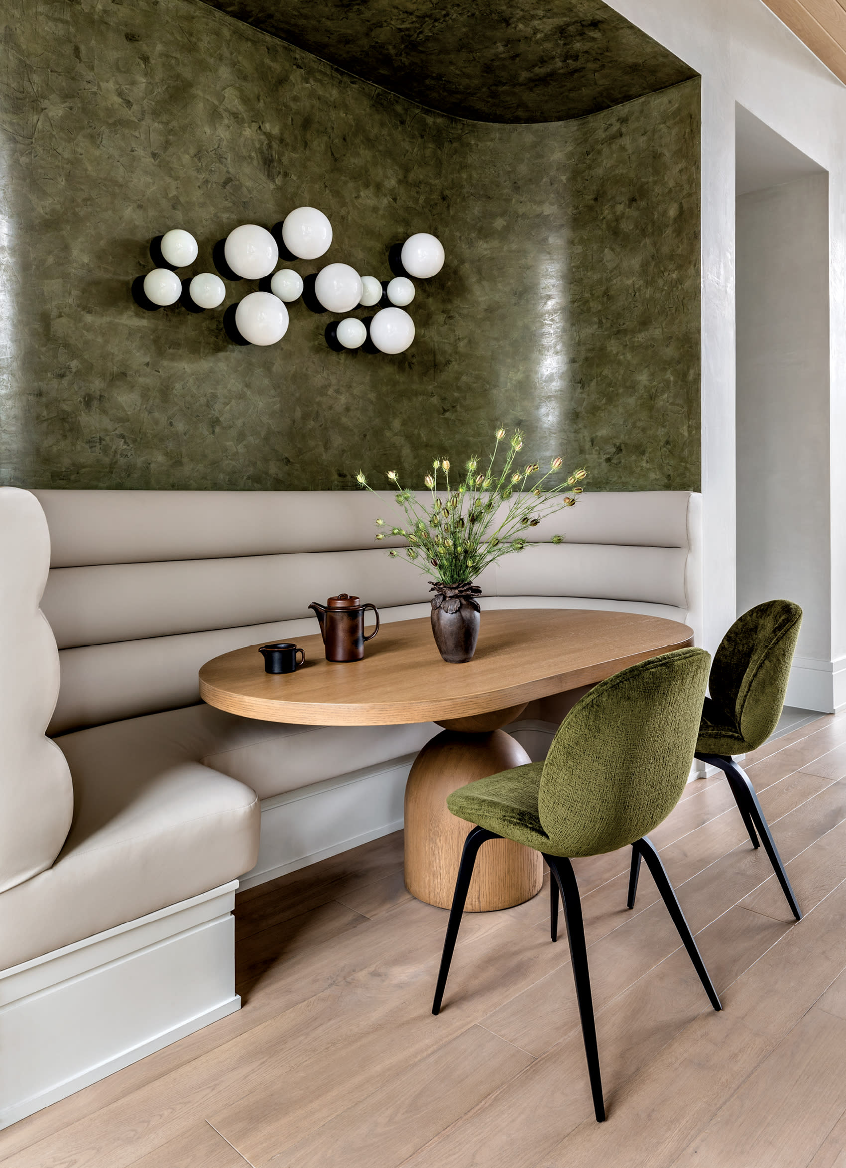 21 New Lighting Picks To Give Your Space A Glow Up | Luxe Interiors ...