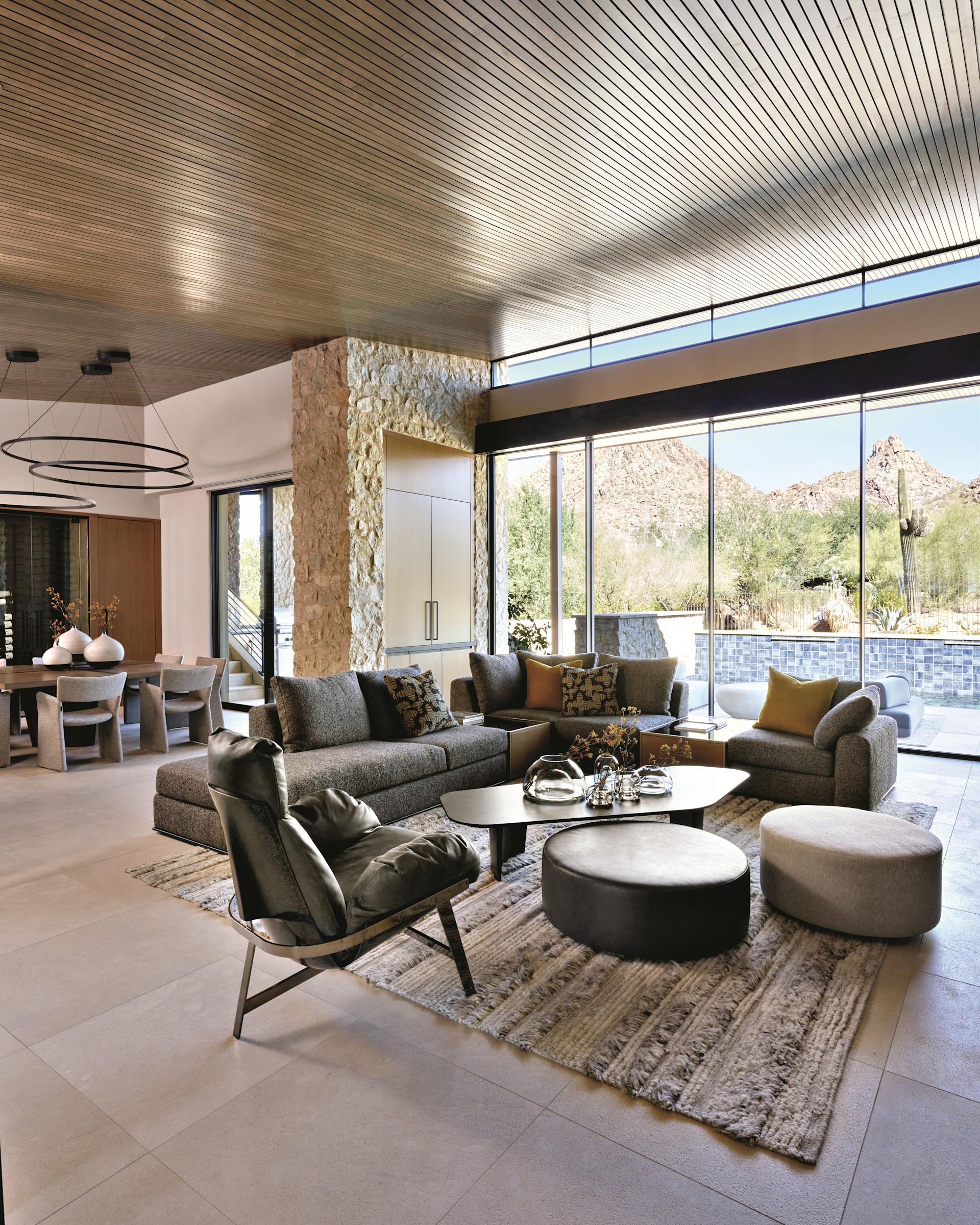 How An Urban Sensibility Came To An Arizona Desert Home | Luxe ...