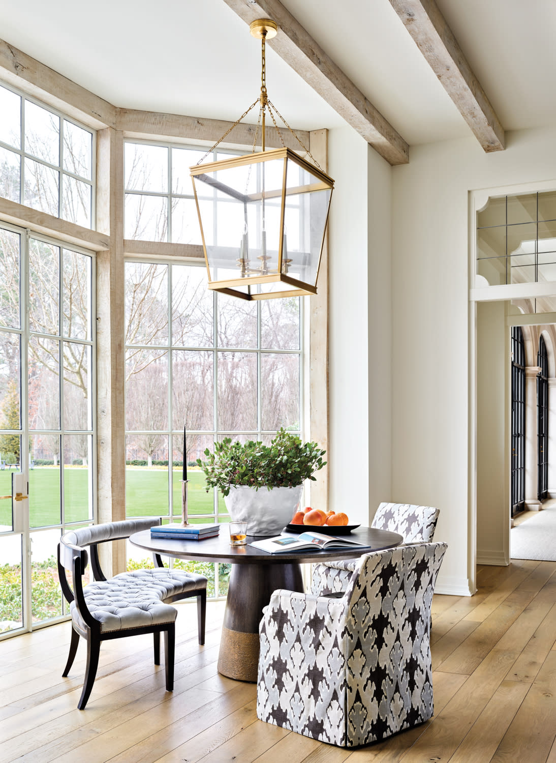 It’s Like A Modern Fairytale Inside This Enchanting Georgia Abode ...