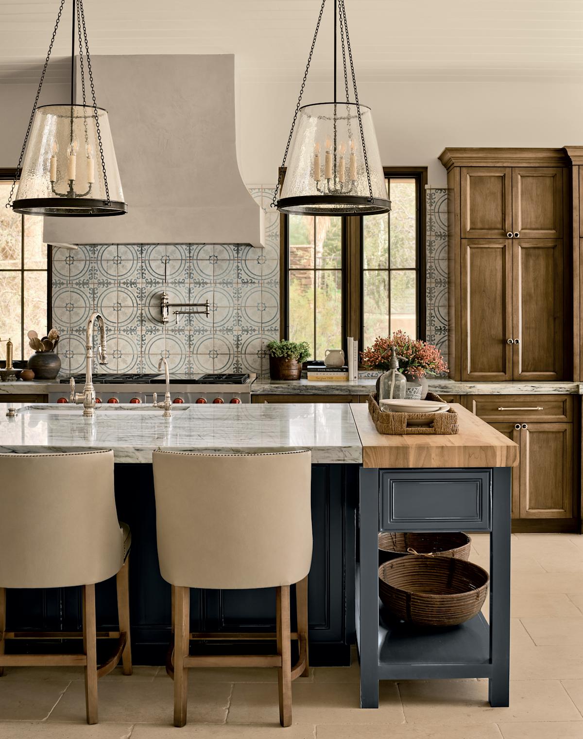 Take A Peek At This Cozy, Desert-Inspired Arizona Abode | Luxe ...