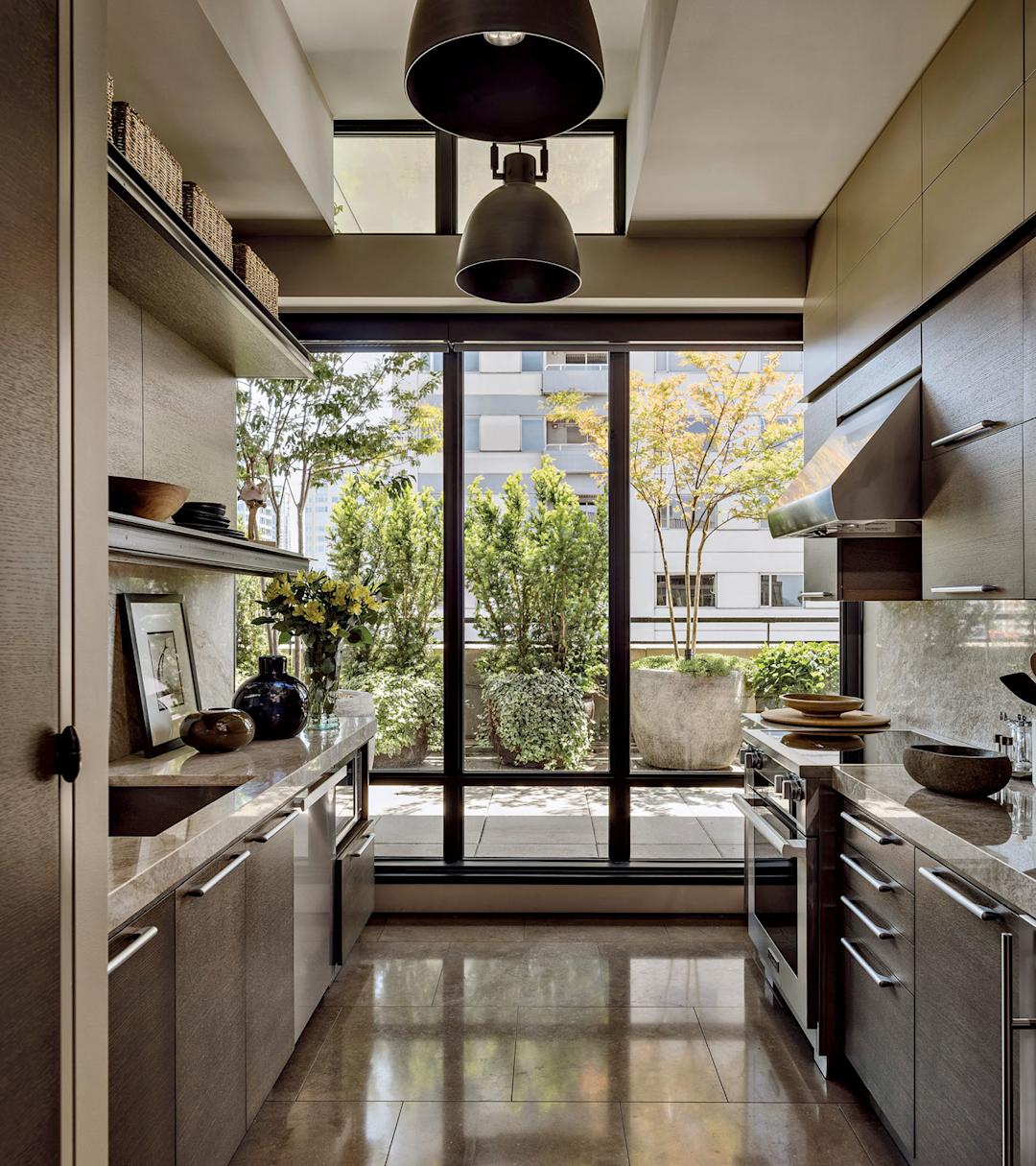 Juxtaposing Old + New In A Remarkable Seattle Retreat | LUXE Interiors ...