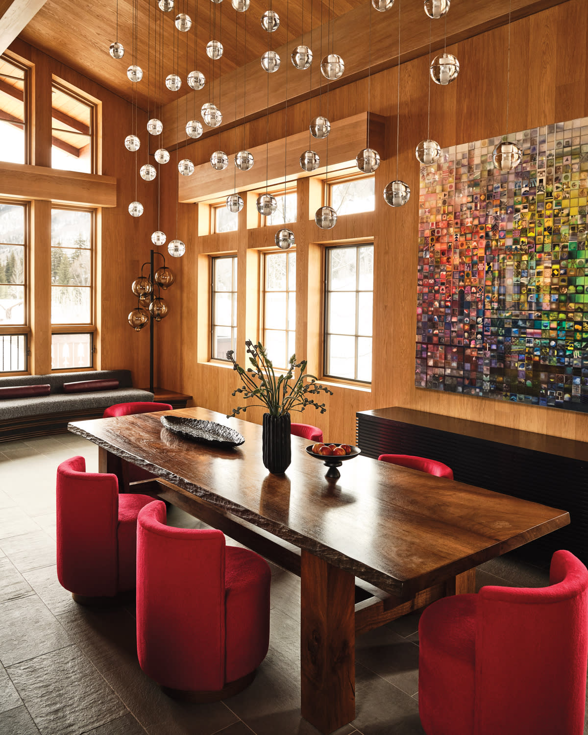 Punchy Art Plus Pops Of Primary Colors Enliven This Vail Getaway | Luxe ...