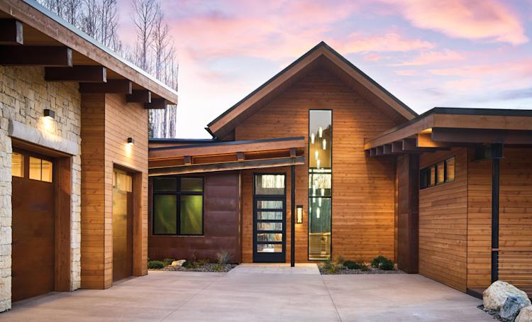 Earth Tones Envelop A Contemporary Steamboat Springs Abode | Luxe ...