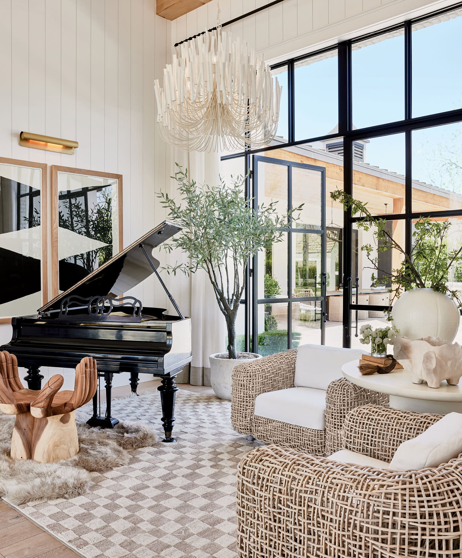 Explore An Arizona Family Abode With A Casual Yet Edgy Vibe | LUXE Interiors + Design