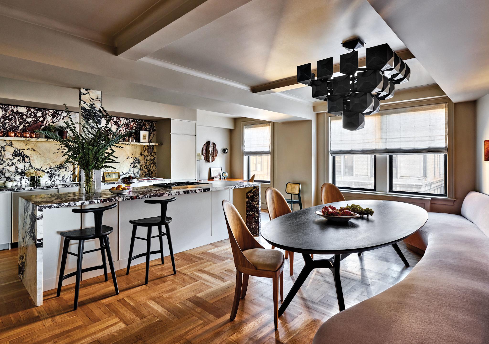 Chic Parisian Influences Redefine A Prewar Apartment In NYC | Luxe ...