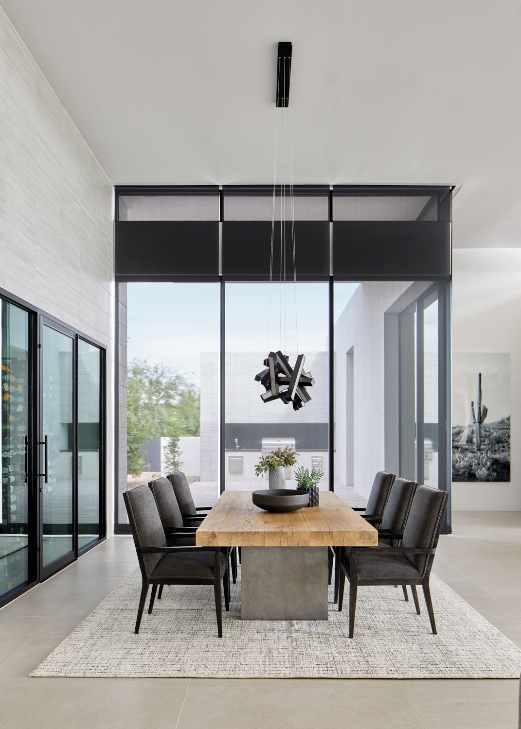 Learn How A Modern Arizona Home Channels Sunlight To Stunning Effect ...