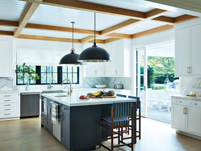 The Modern Southampton Family Compound With Colorful Surprises | Luxe ...