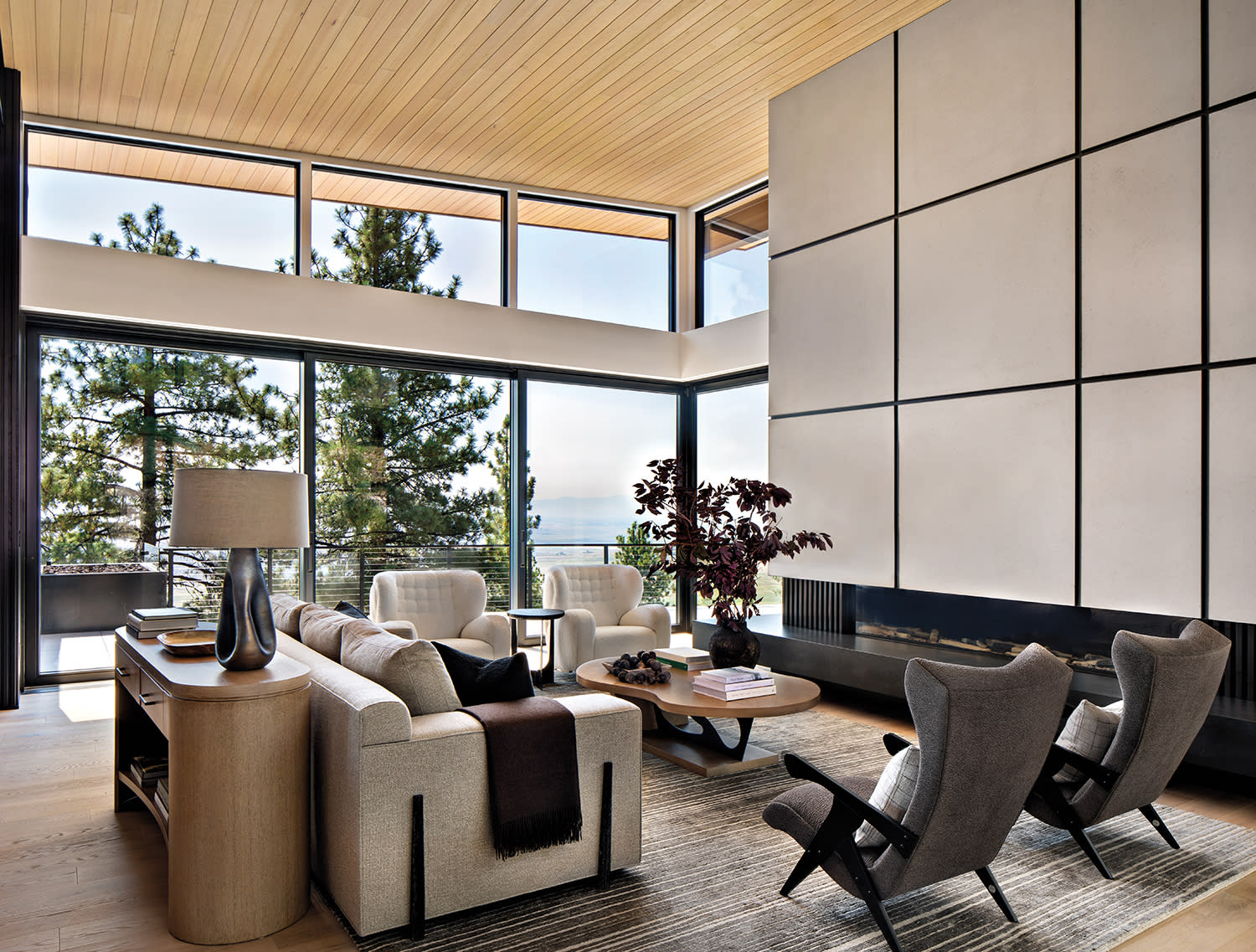 Designers Take A Contemporary Approach To This Lake Tahoe Abode | LUXE Interiors + Design