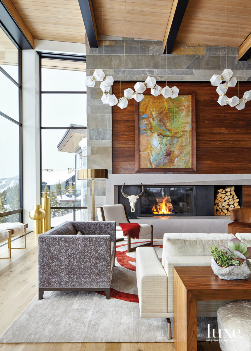 Inside A Big Sky House For Avid Skiers Where All Feel Welcome | Luxe ...