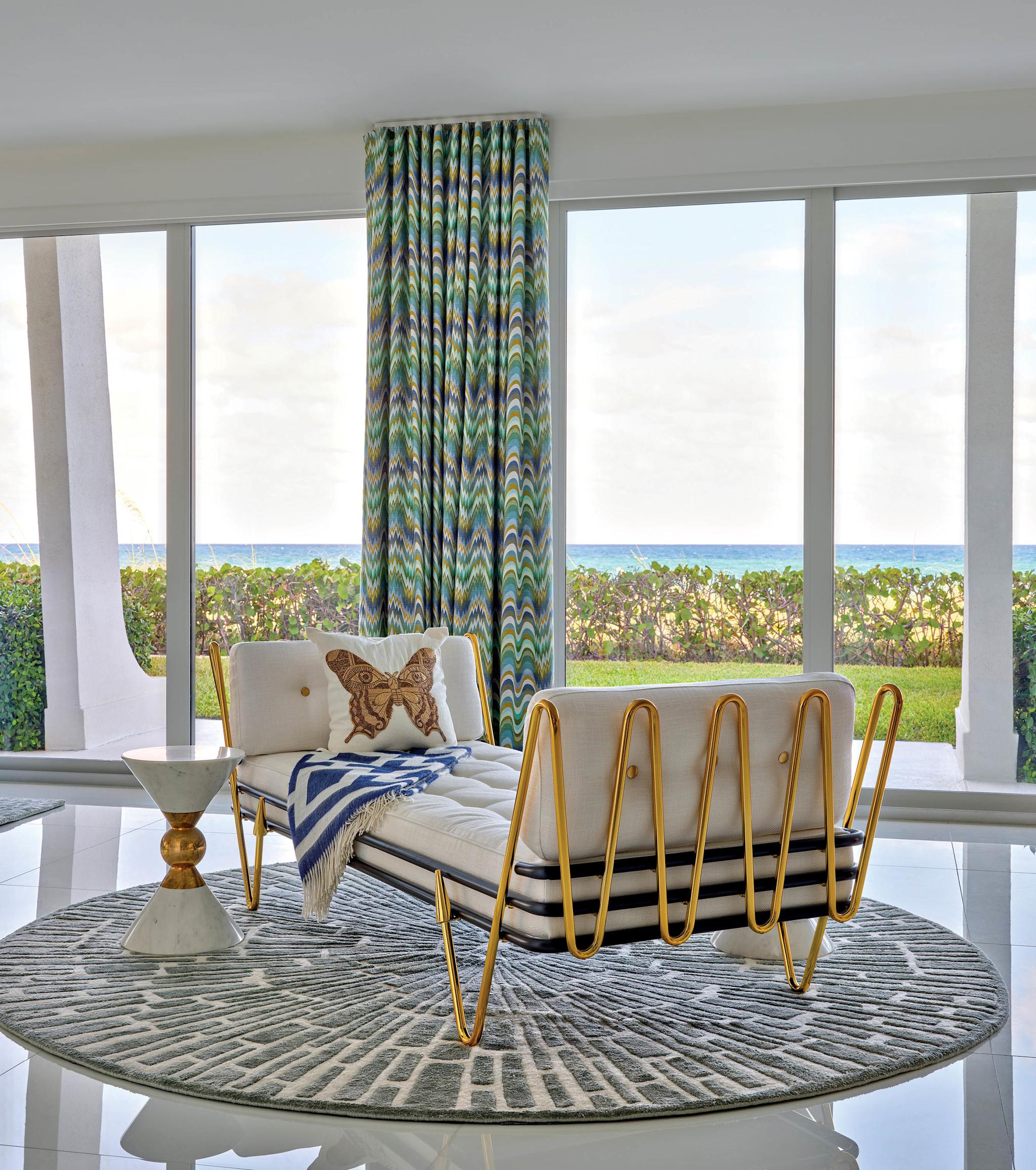 Jonathan Adler Designs A Lively Yet Chic Palm Beach Retreat | Luxe ...