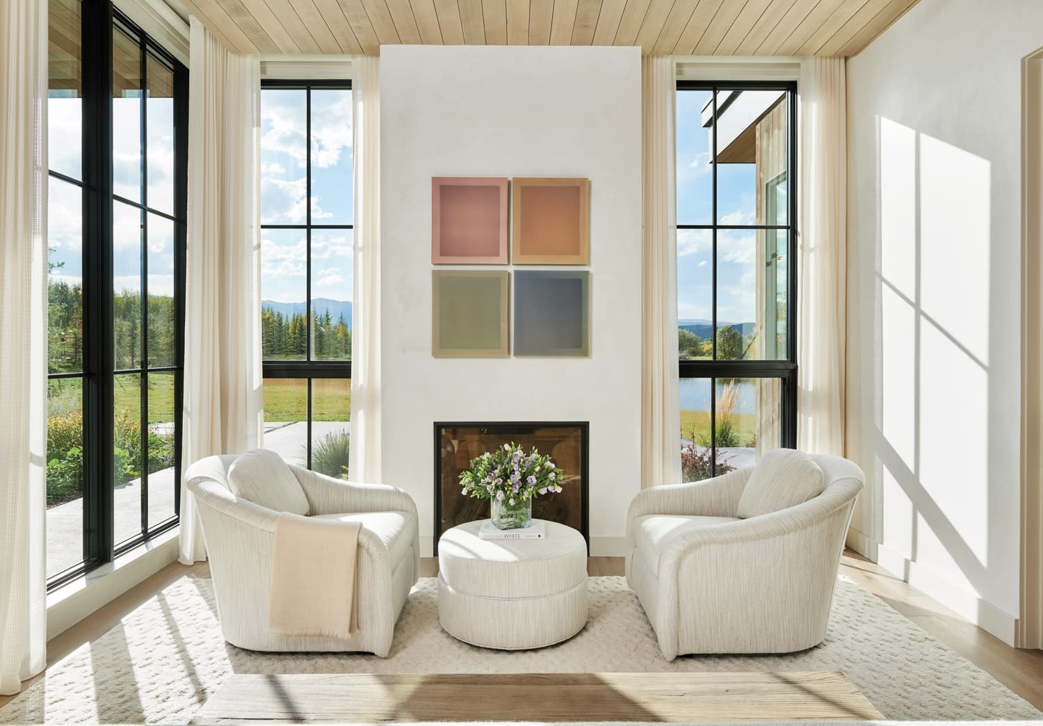 Escape To This Colorado Home Surrounded By Idyllic Mountains | Luxe ...