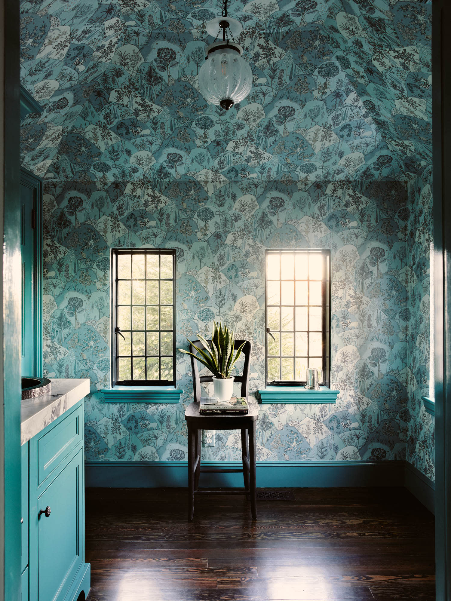 12 Floral Wallpaper Designs To Transform Your Space | Luxe Interiors ...