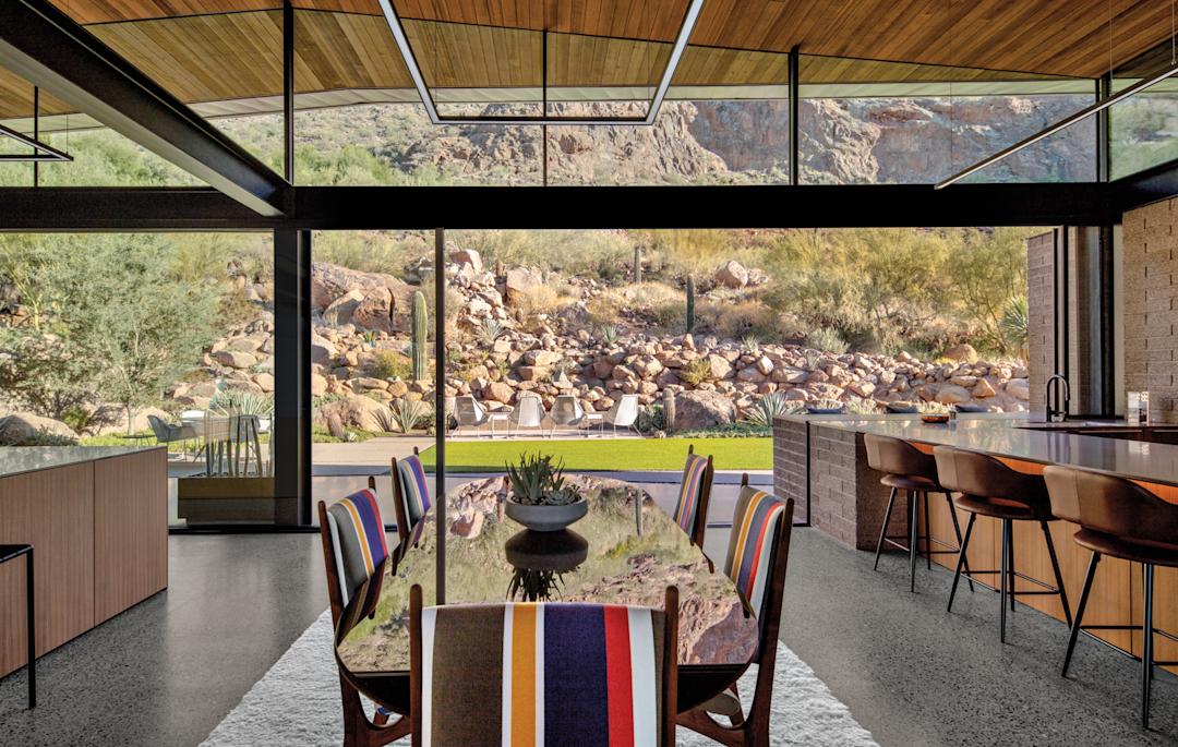 Enjoy The Views In This Arizona Home Floating Above The Landscape ...