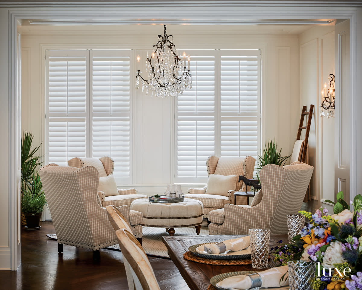 A City Penthouse Embraces A Rustic Yet Elegant Look | Luxe Interiors ...