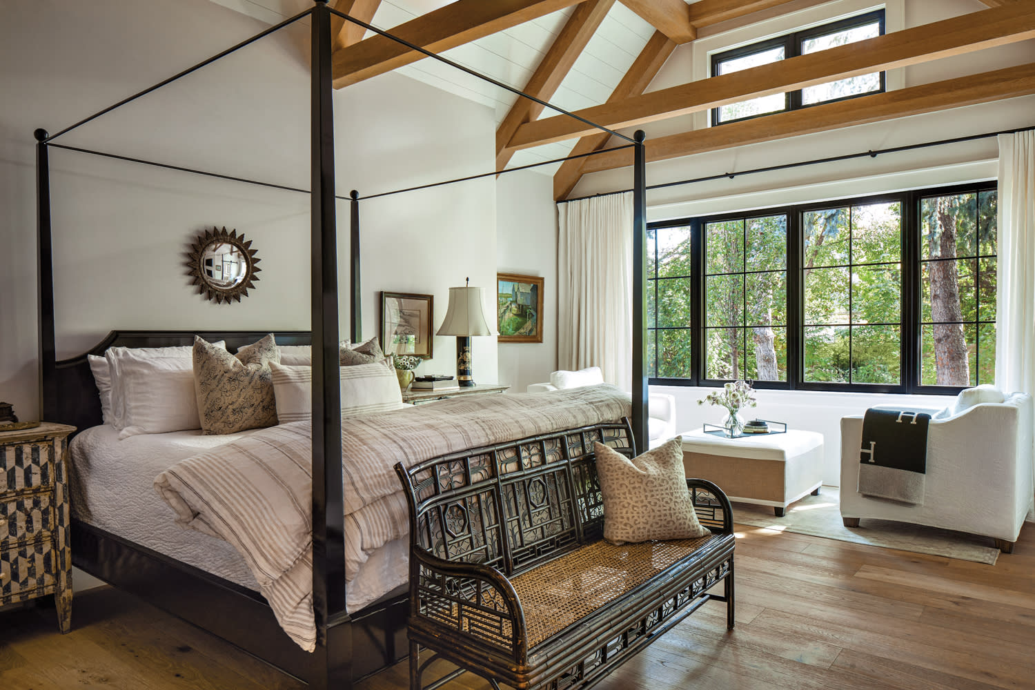 Tour A Farmhouse-Style Abode With Soulful Interiors In Colorado | LUXE ...