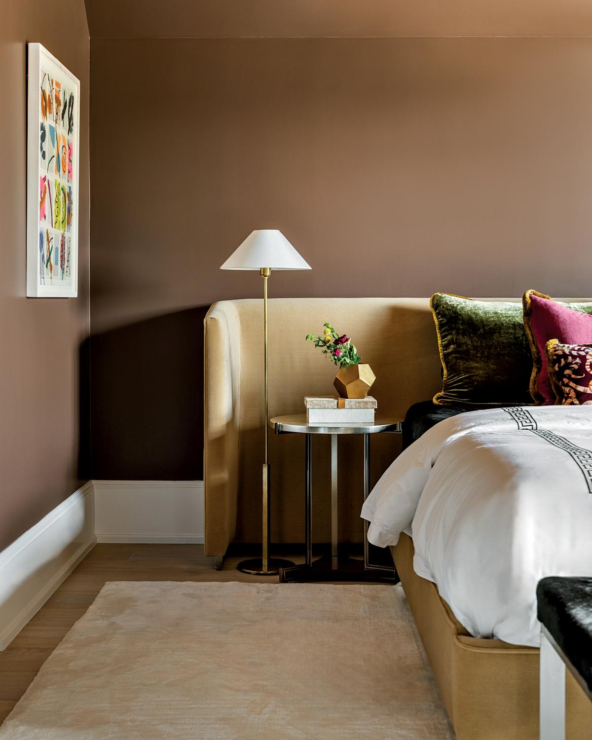 This Modern Sarasota Home Boldly Colors Outside The Lines | Luxe ...